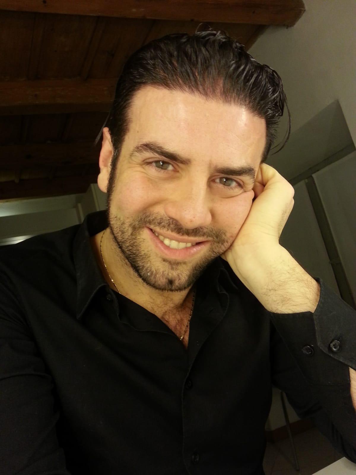 Discípulo de Luciano Pavarotti, tenor italiano promove novo recital em ...