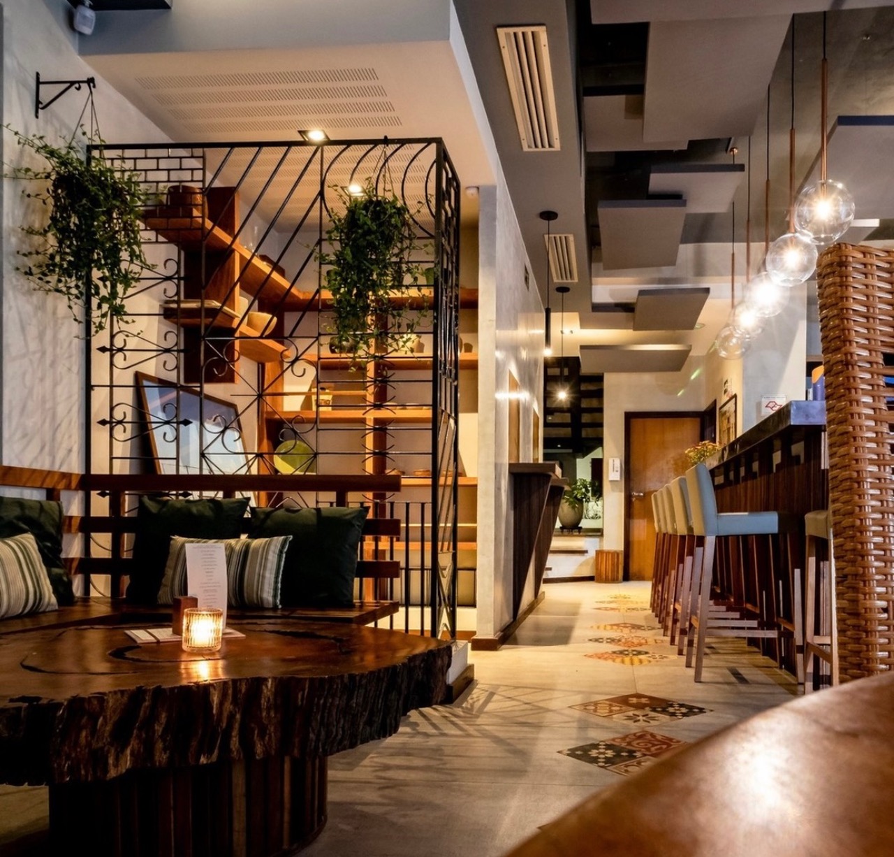 Conheça locais em Salvador onde os balcões transformam a experiência ...