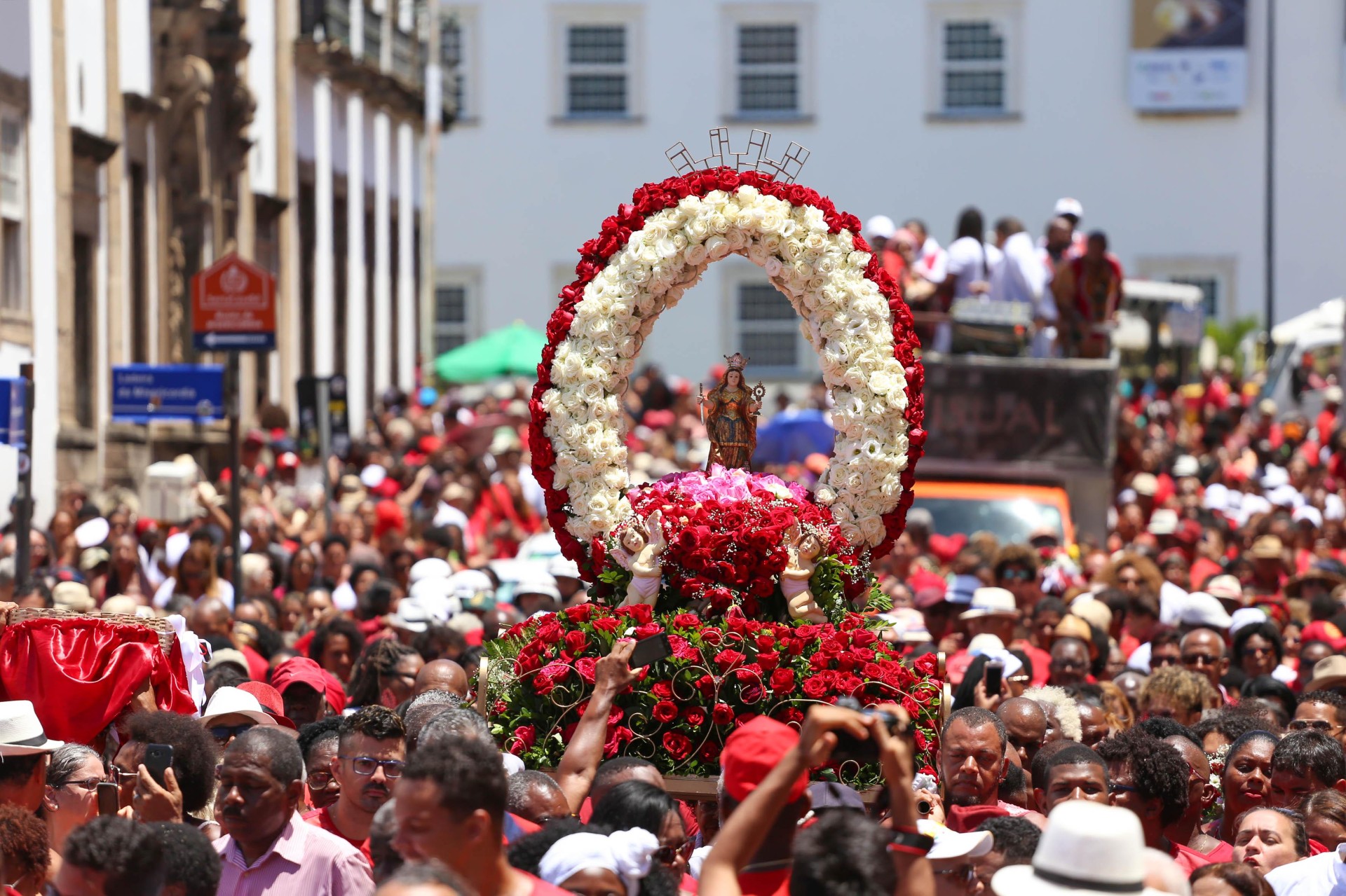 Trânsito no Centro Histórico será alterado para Festa de Santa Bárbara ...
