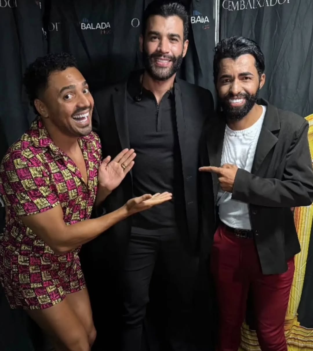 Gusttavo Lima surpreende público e canta com sósia durante show na ...