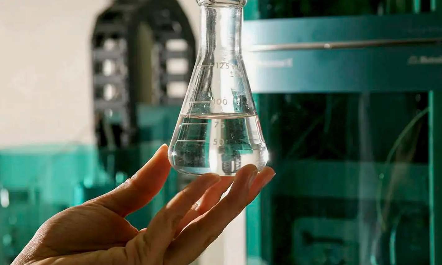 Pesquisa da Unesp desenvolveu método para identificar metanol em bebidas