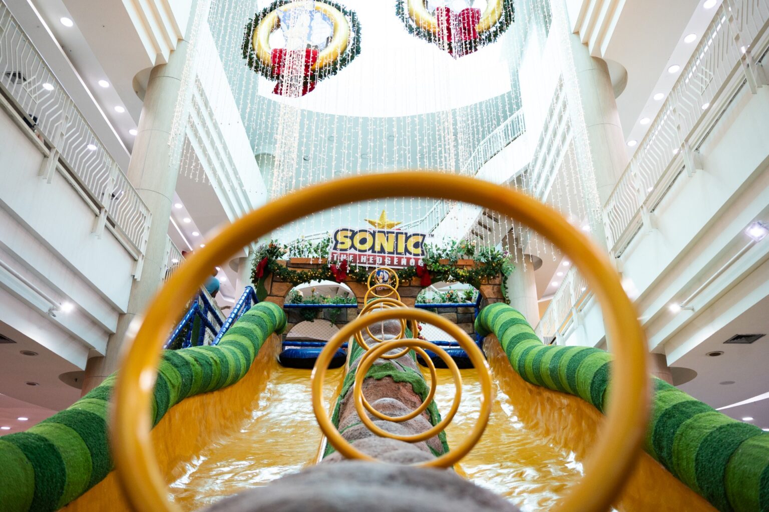 Shopping em Salvador lança Natal 2025 com decoração temática inspirada ...
