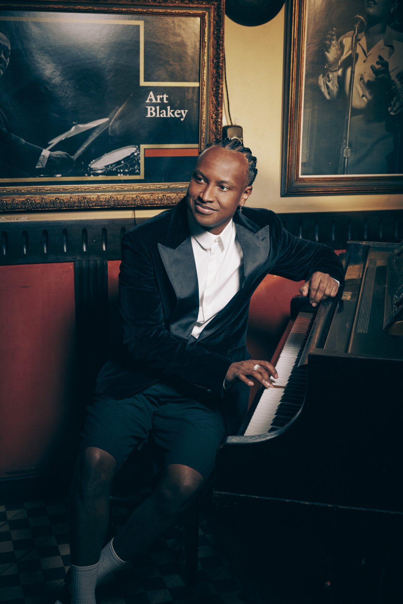 Thiaguinho exalta parceria com Sandra Sá em novo projeto: 'Referência ...