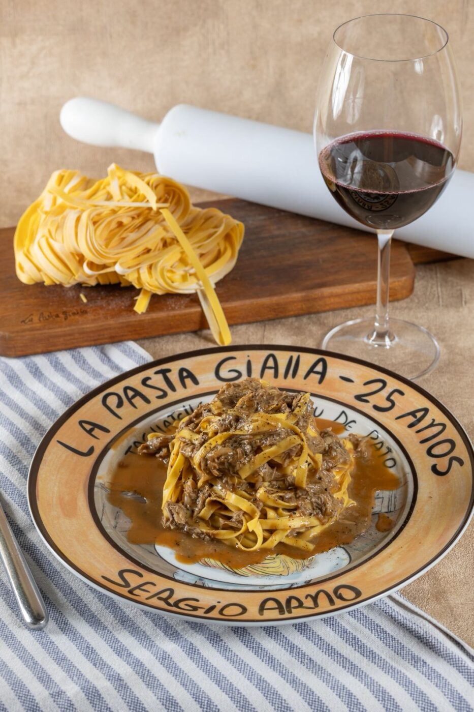 La Pasta Gialla celebra 25 anos com menu especial que resgata clássicos ...